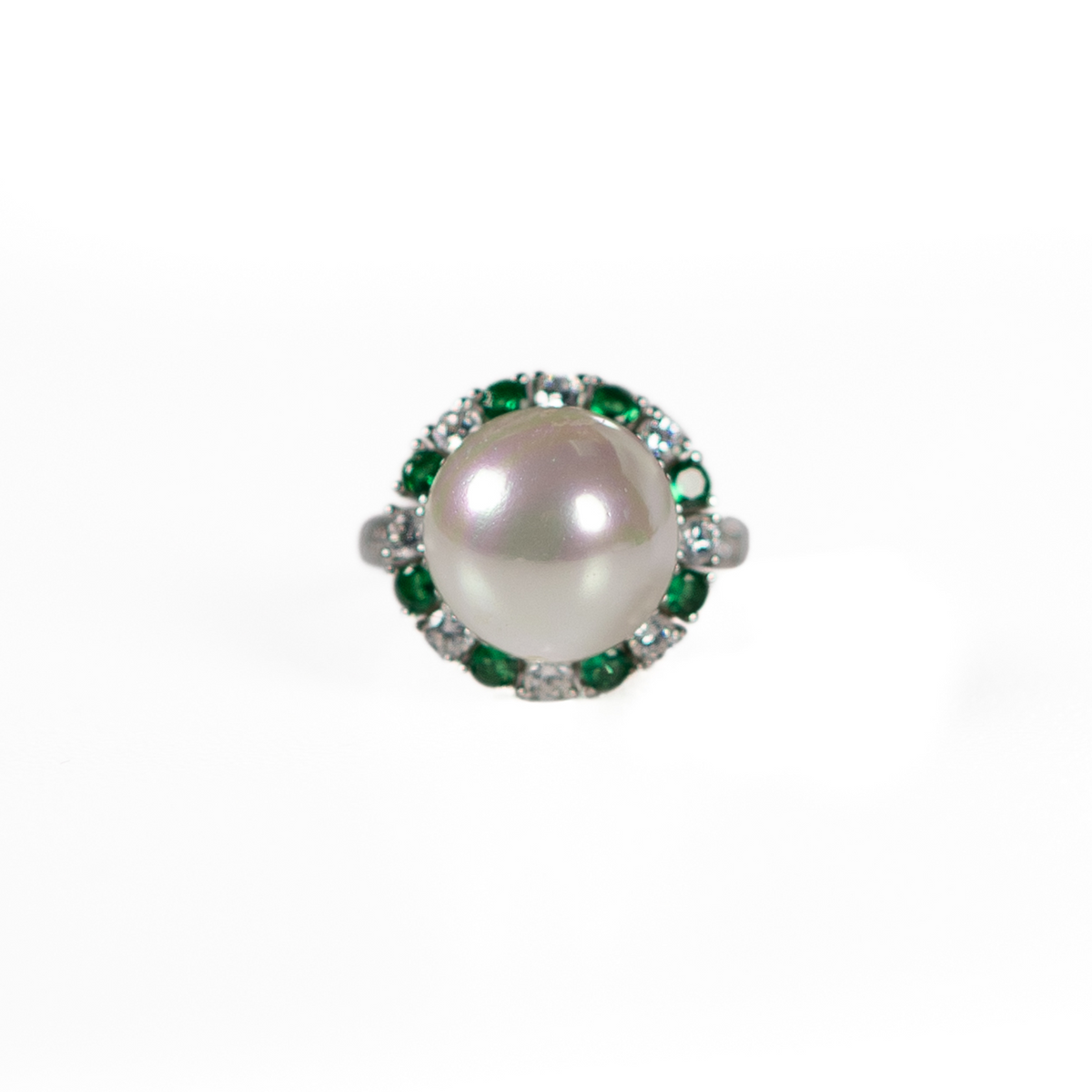 Emerald Enclave: Opulent Pearl and Diamond Heirloom Ring – Glamorous ...